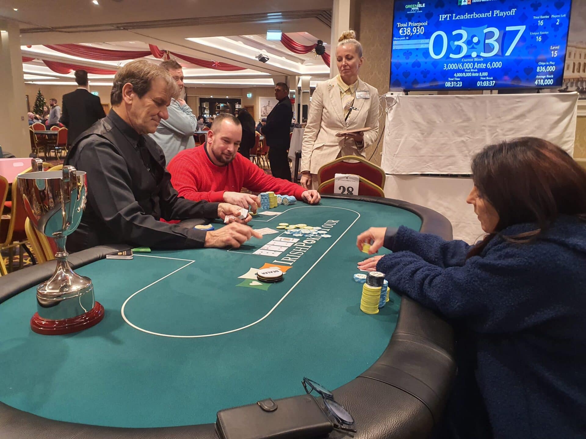 Shane Keary Eliminated in 3rd John J Ward and Mary Galvin are now heads up