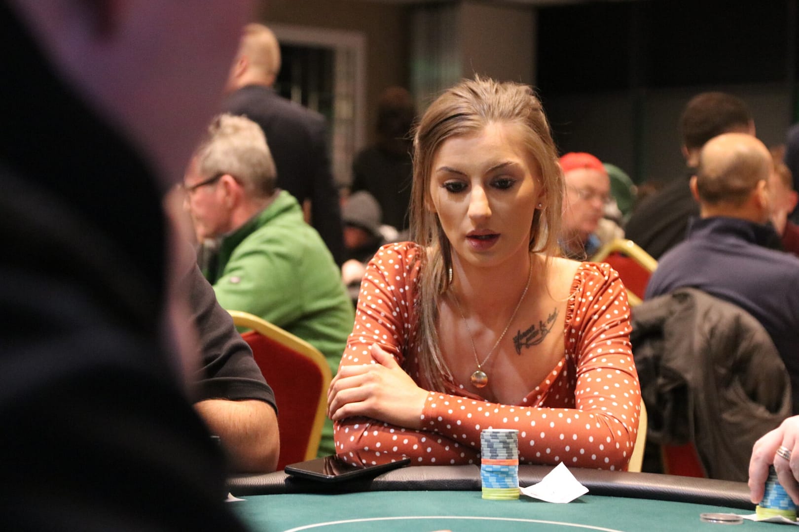 Danielle Power joins the €100K for €100 in her first ever live game